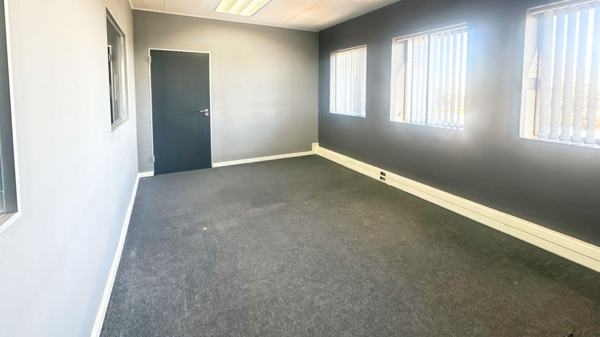 Commercial property to rent in Isando - 50 Electron Avenue - P24-116114077