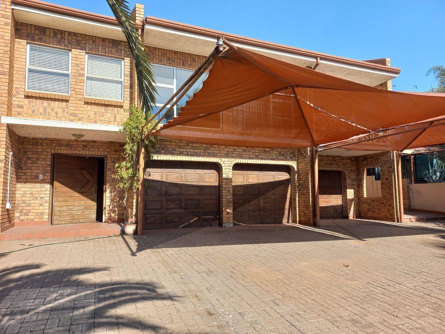 4 Bedroom House to rent in Die Heuwel - P24-116122600