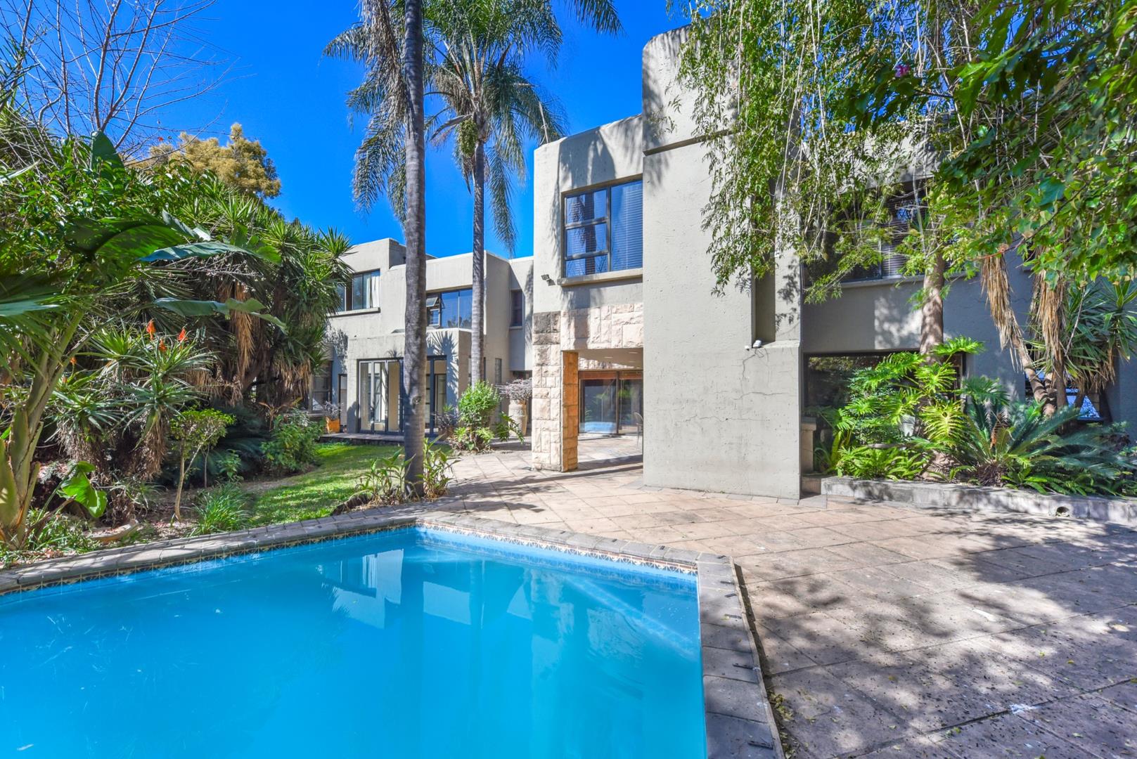 4 Bedroom House to rent in Hurlingham Manor - P24-116131637