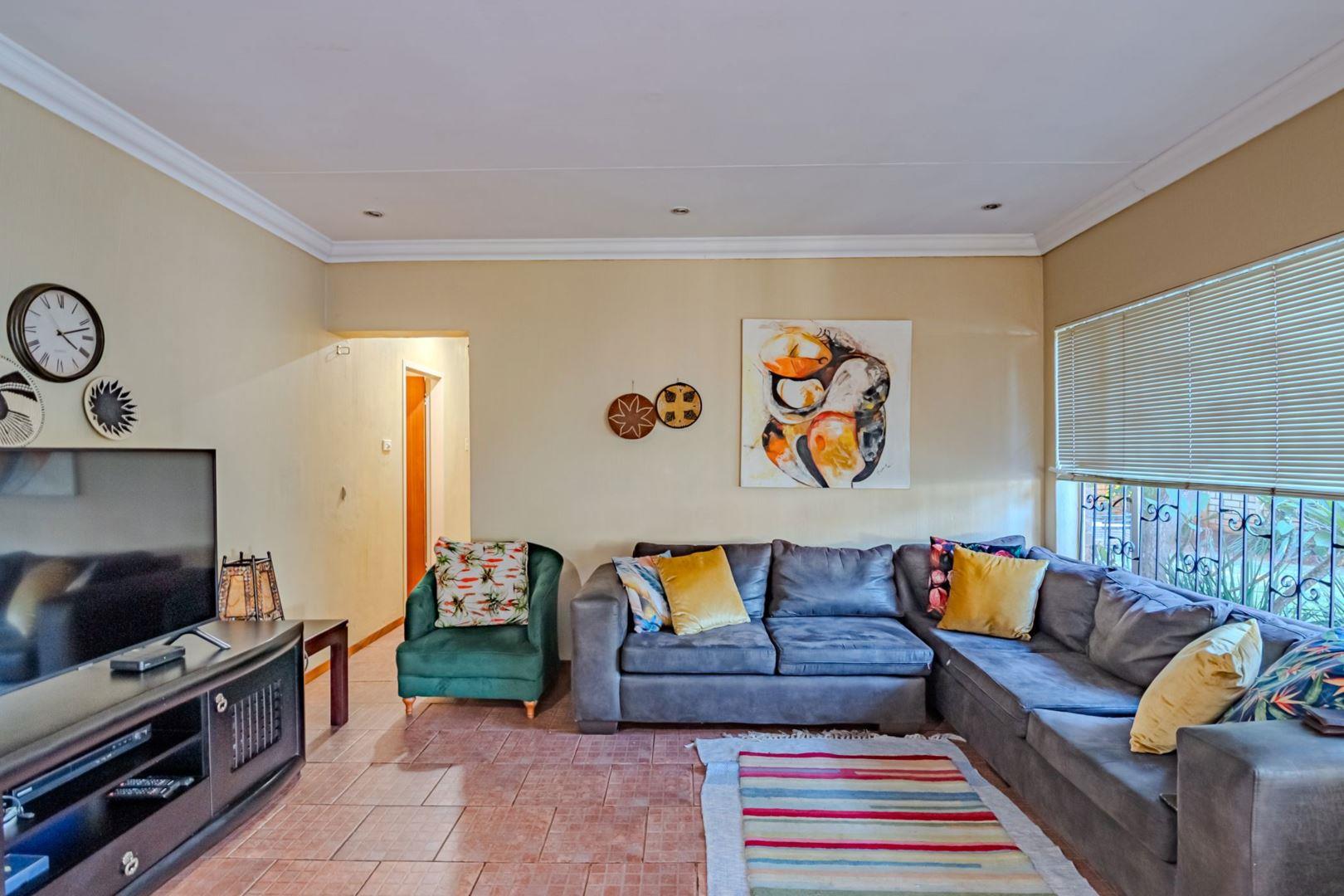 5 Bedroom House for sale in Pierre Van Ryneveld - P24-116135549