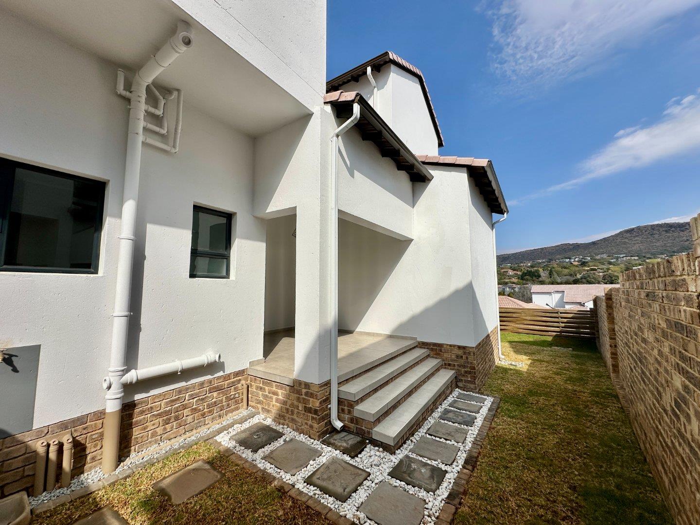 3 Bedroom Townhouse for sale in North Riding - Unit 17 Sant'ana, 166 ...