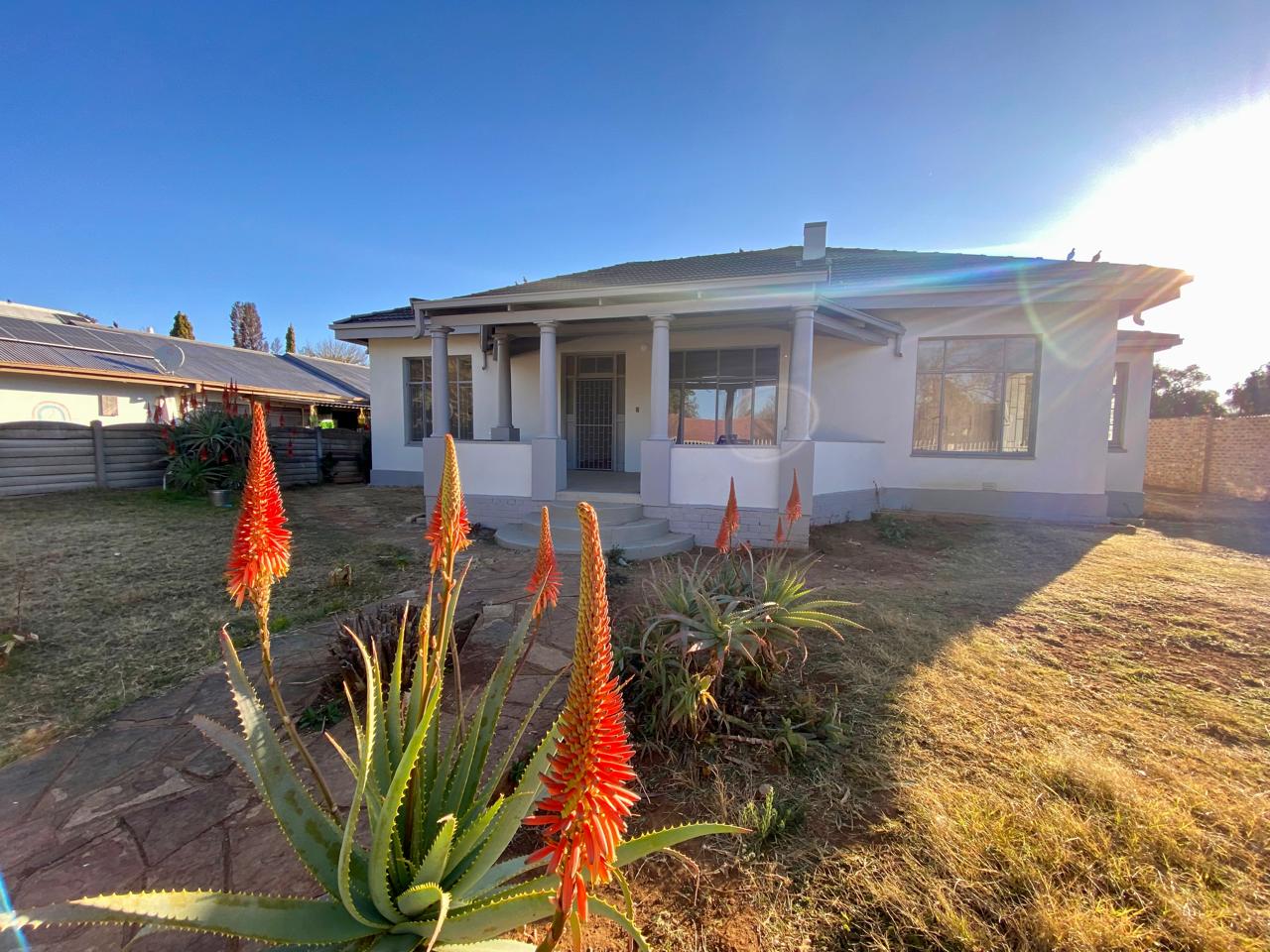 4 Bedroom House for sale in Potchefstroom Central - P24-115821710