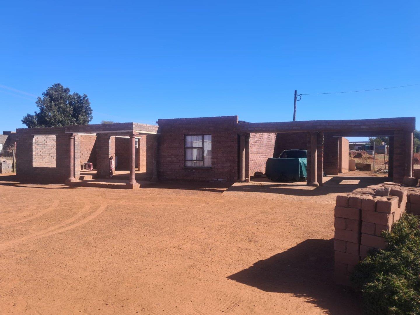 3 Bedroom House for sale in Mothibistad - P24-116185665