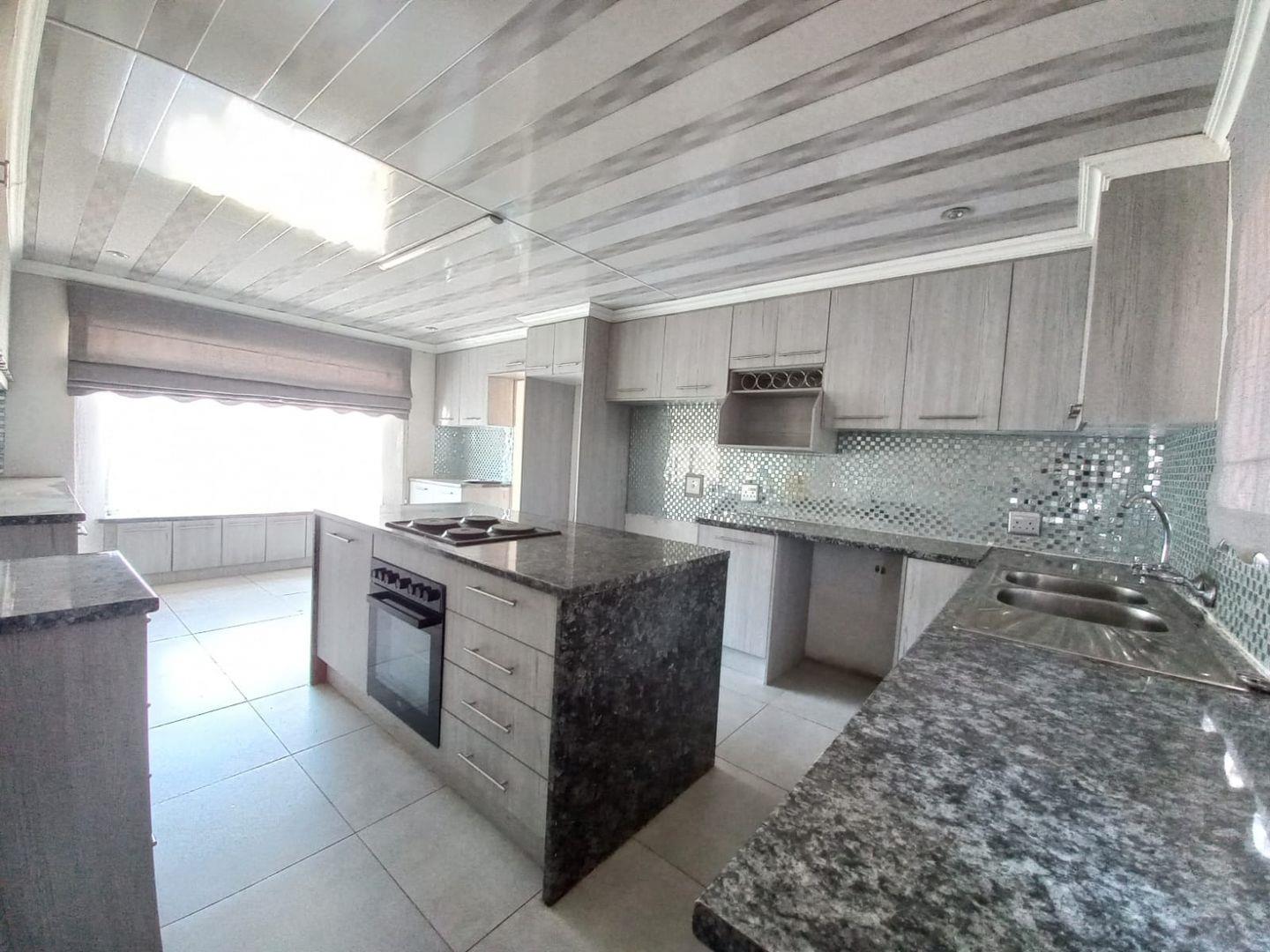 3 Bedroom House for sale in Dalpark - P24-116194936