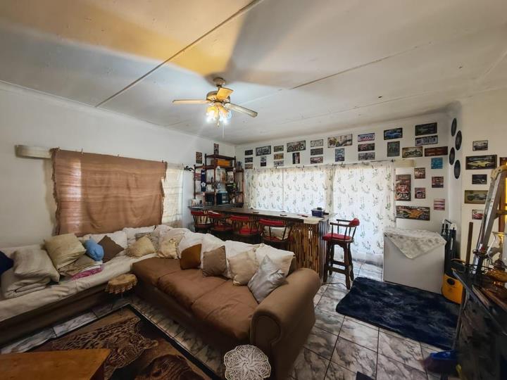3 Bedroom House for sale in Dalview - P24-116208521