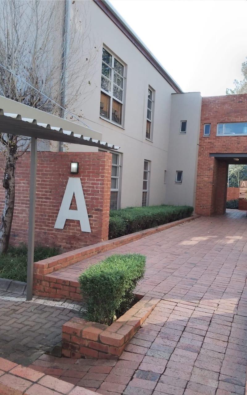 Commercial property for sale in Die Wilgers - 500 Botterklapper St ...