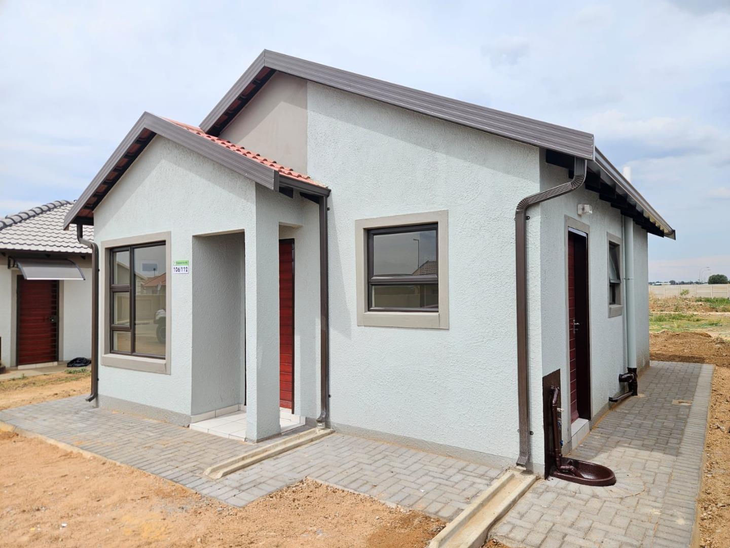 Carnival Grove, Salfin : New development for sale in Salfin Web ...