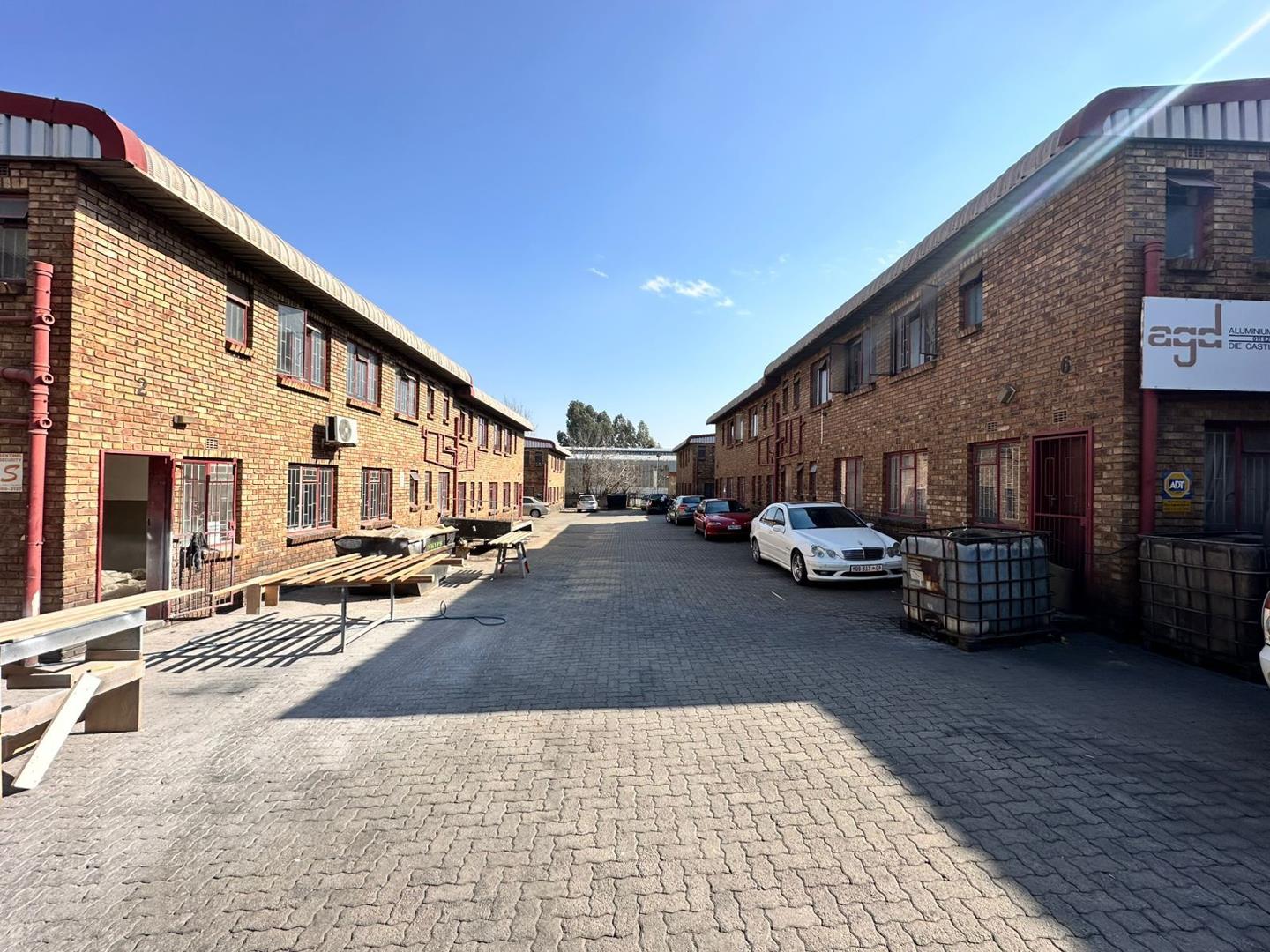 Industrial property for sale in Wadeville - 17 Makriel Rd - P24-116261453