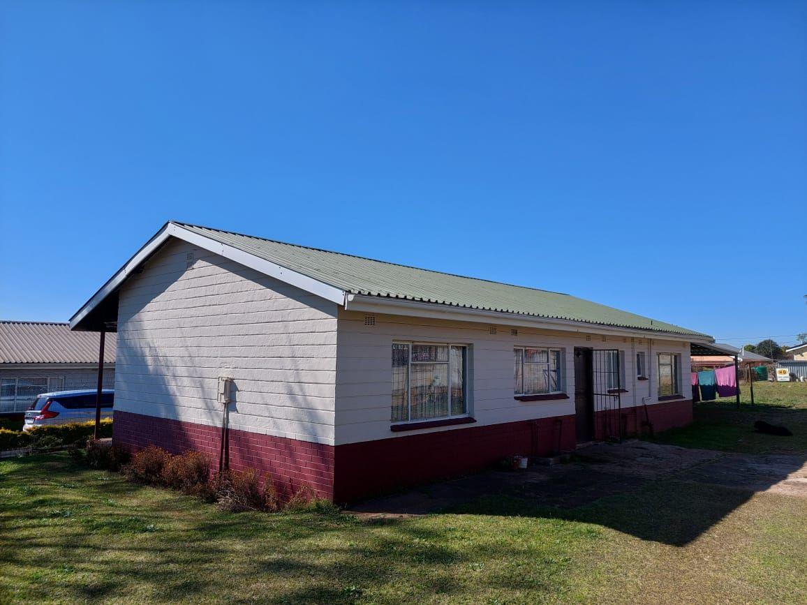 3 Bedroom House for sale in Howick West - P24-116261634