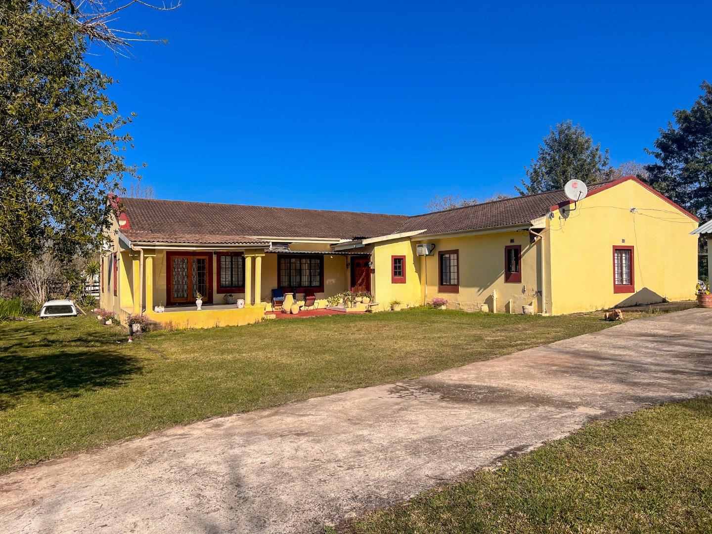 4 Bedroom House for sale in Albert Falls - P24-116268083