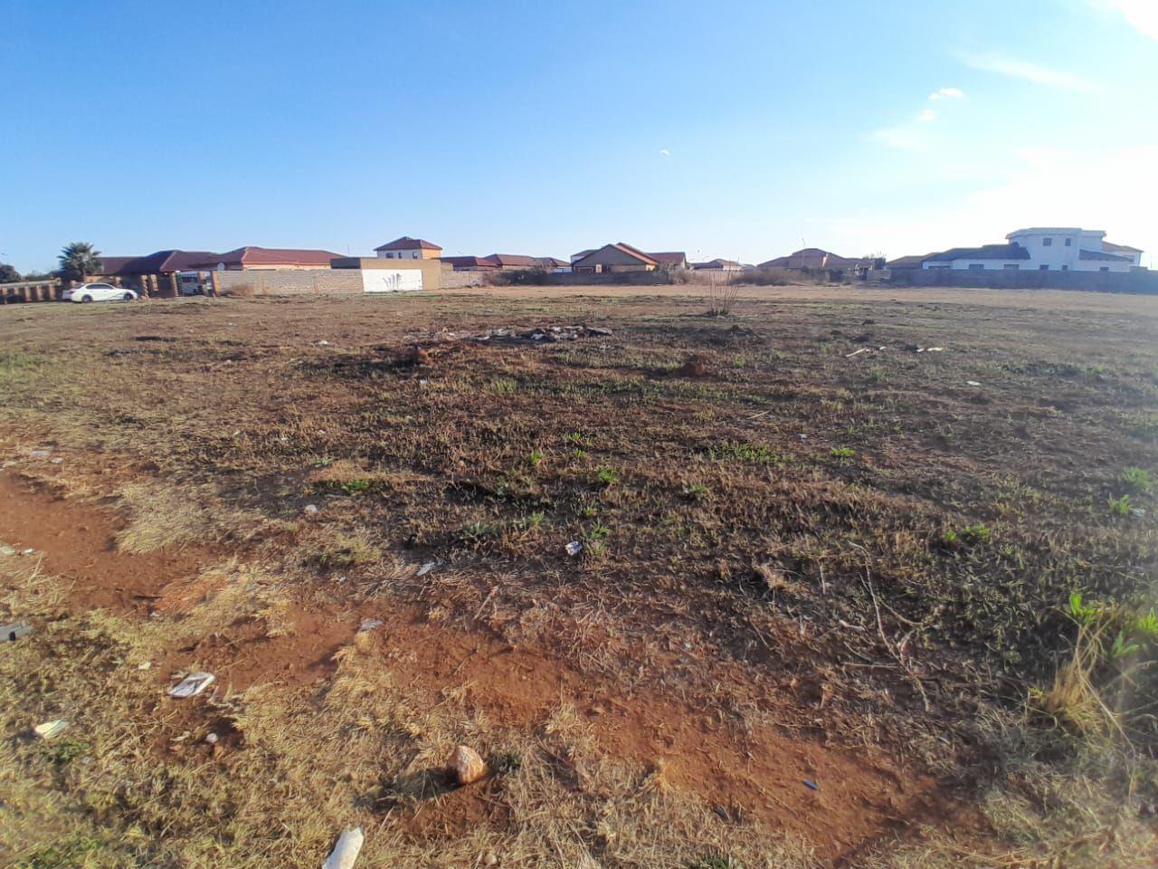 Vacant land / plot for sale in Carletonville Central - P24-116277313