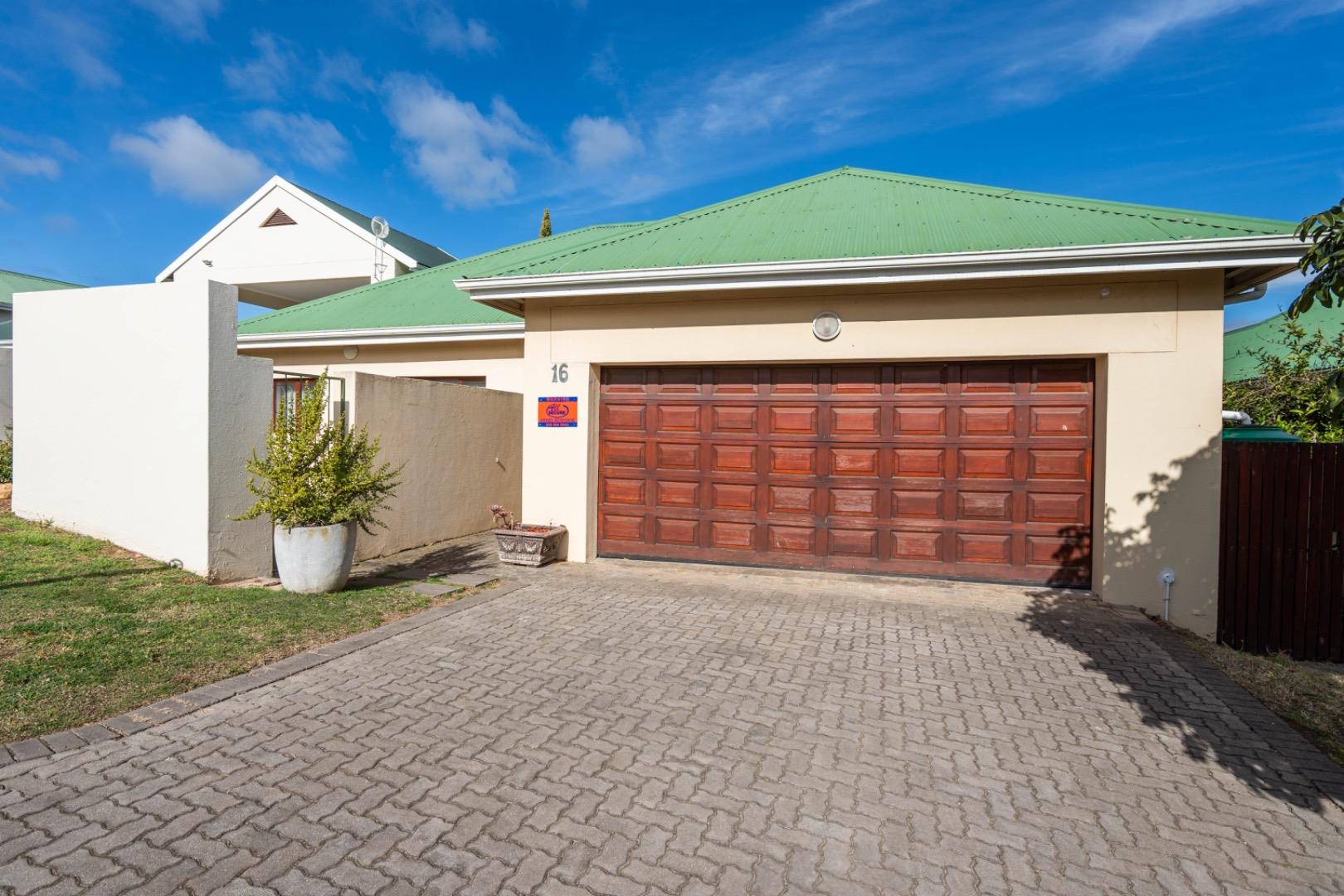 Property and houses for sale in Grahamstown : Grahamstown Property ...
