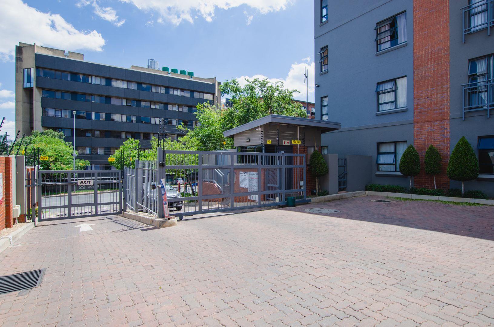 2 Bedroom Apartment / flat to rent in Ferndale - 213 Kensington Place ...