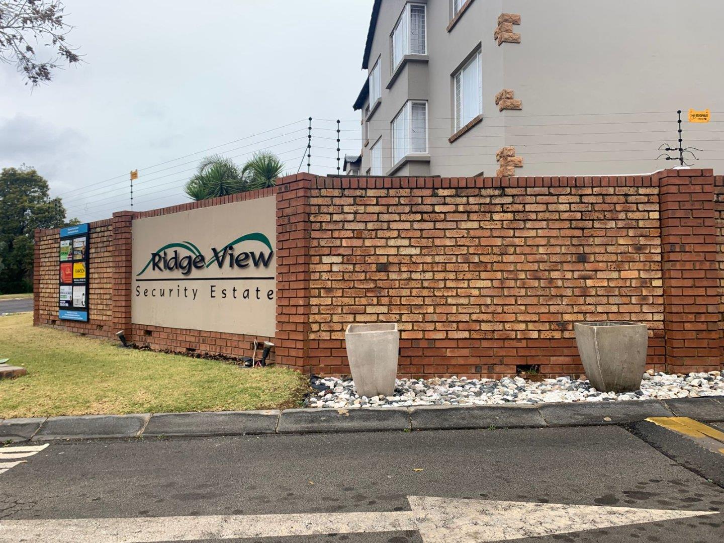 2 Bedroom Apartment / flat to rent in Reyno Ridge - P24-116301239