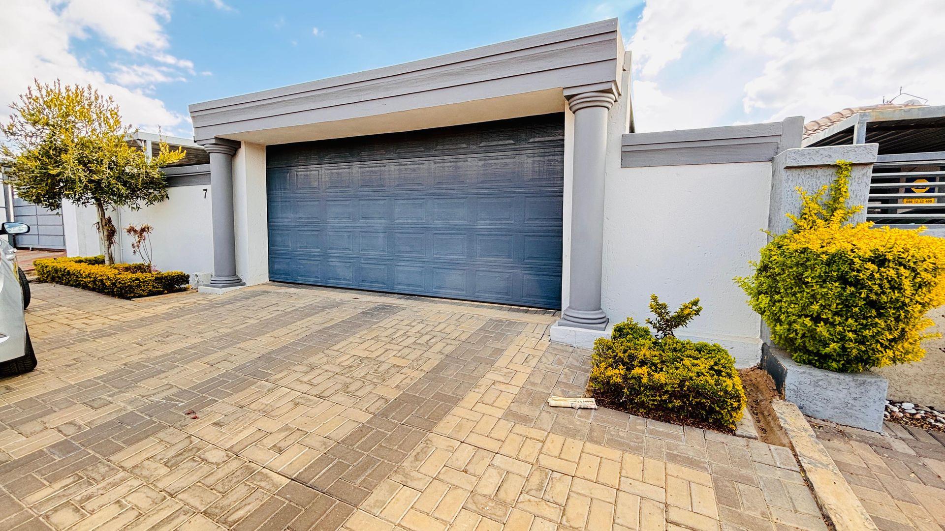 Riverside View Property : Houses to rent in Riverside View : Property24.com