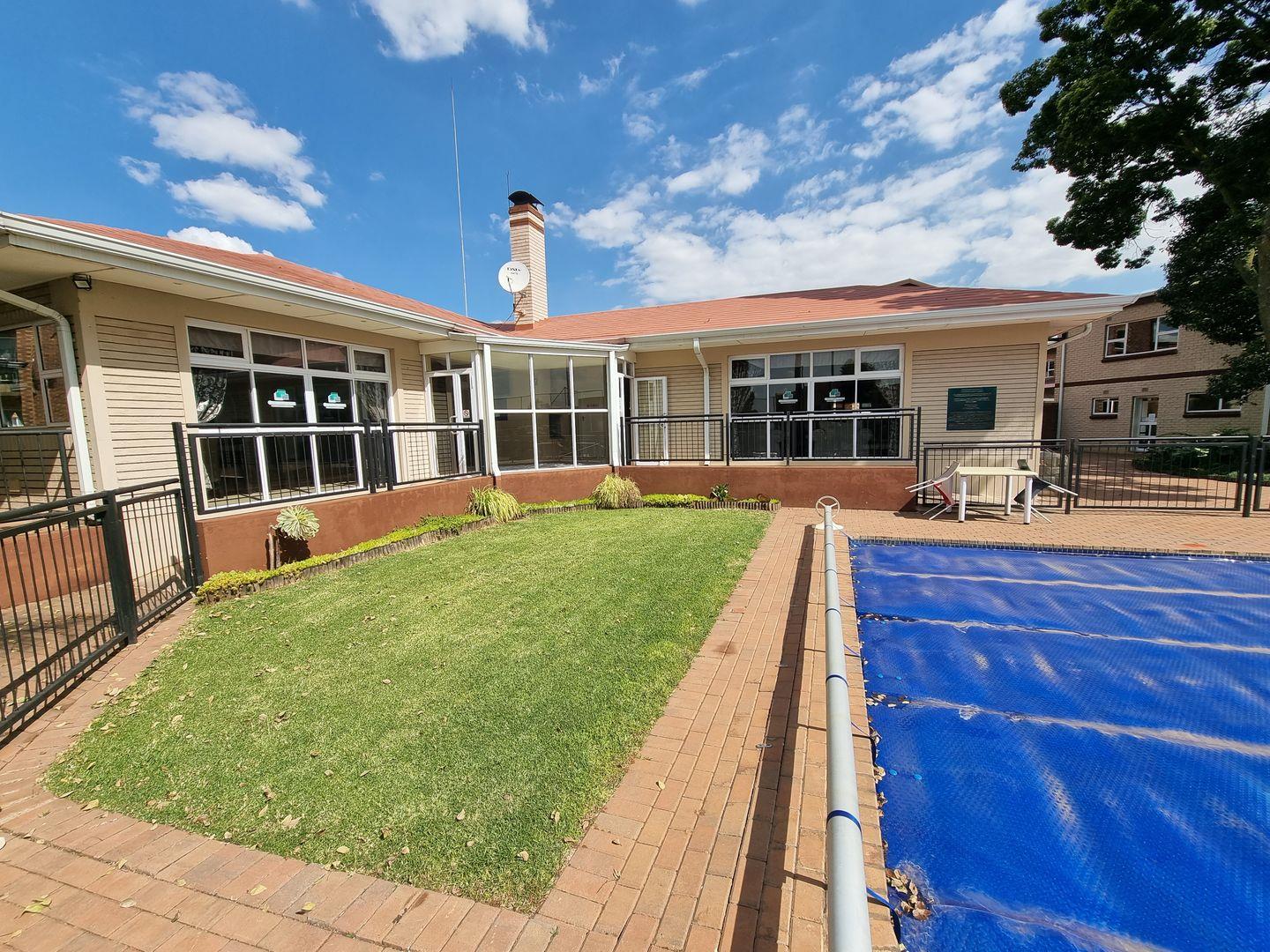 2 Bedroom Apartment / flat to rent in Benoni North - P24-116445432