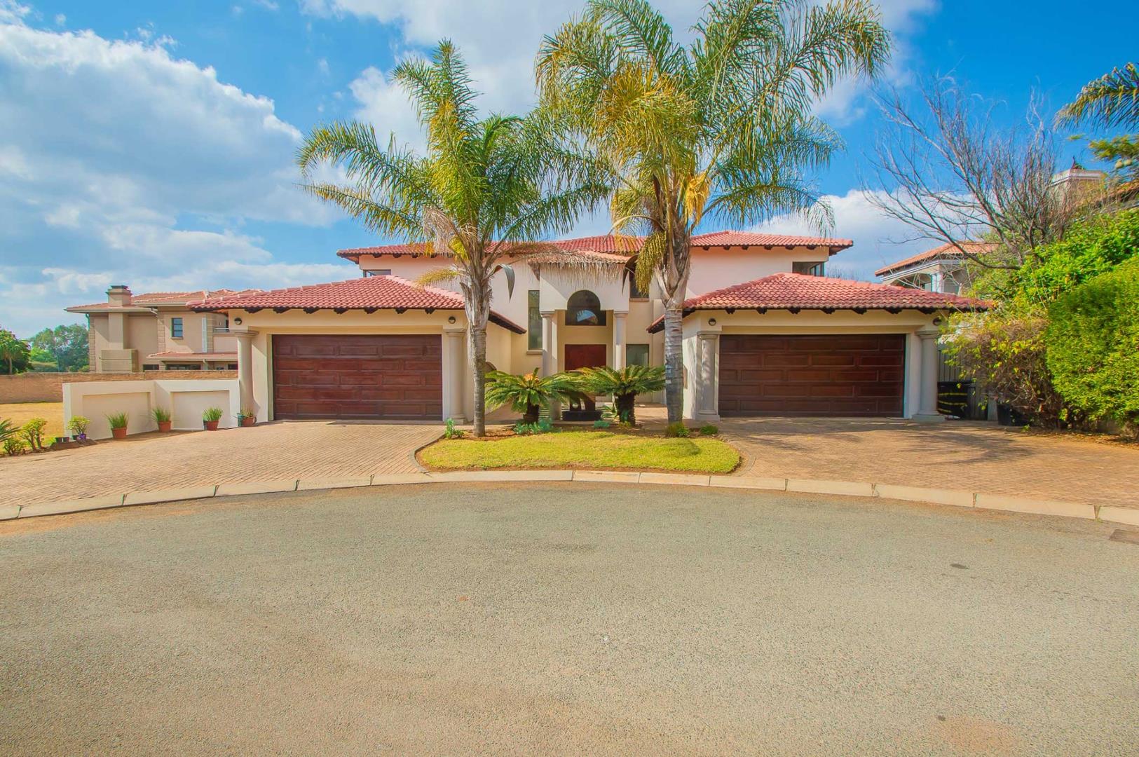 5 Bedroom House for sale in Ruimsig - 144 Peter Road - P24-116310425