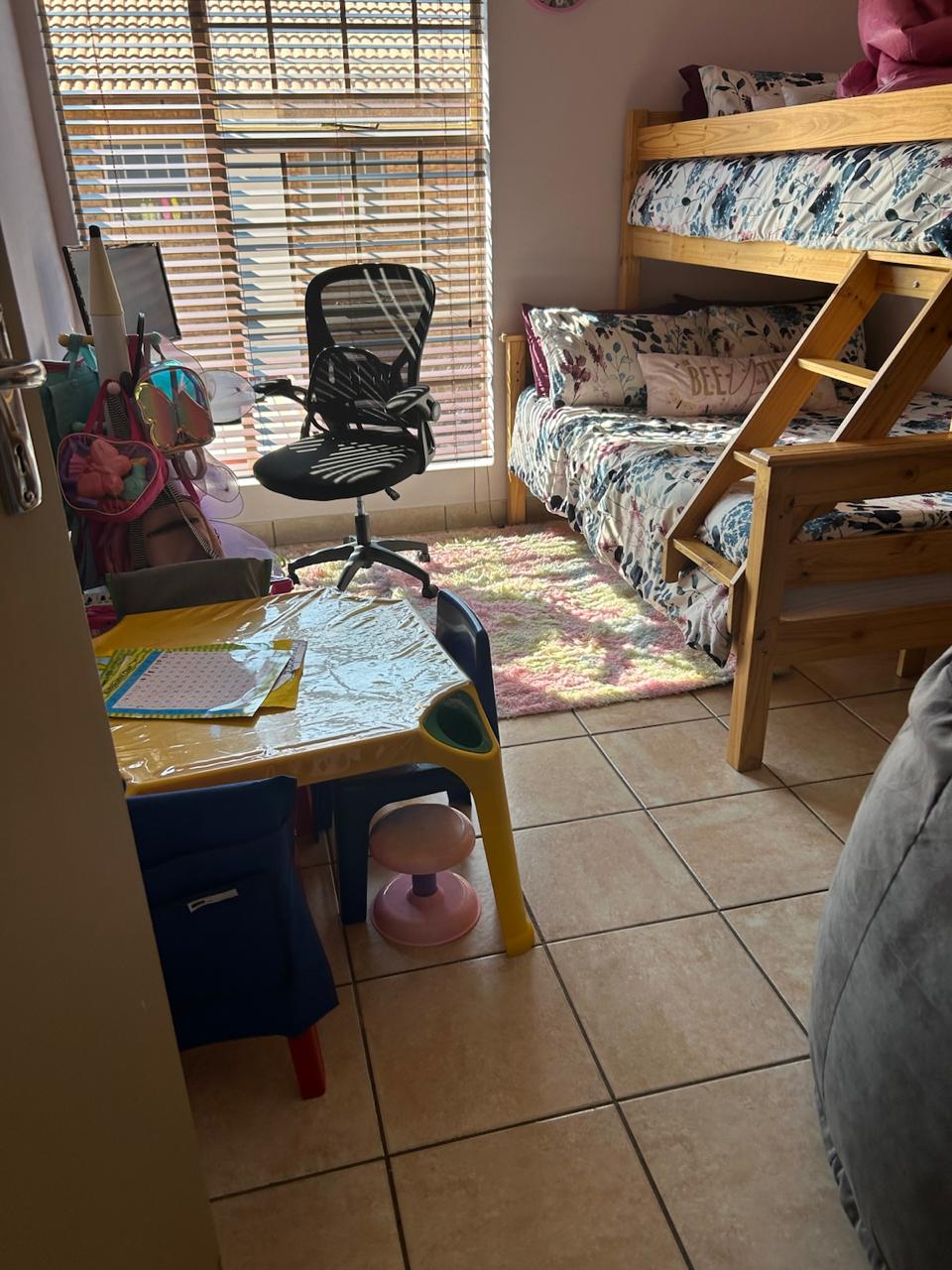 4 Bedroom Townhouse to rent in Montana Tuine - P24-116314951