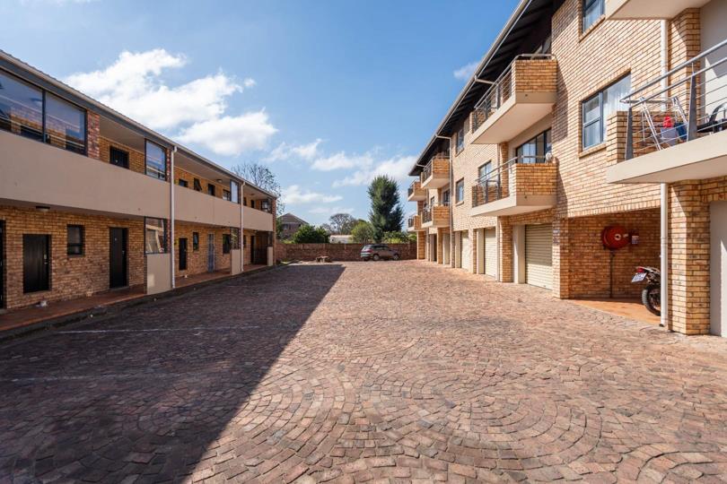 2 Bedroom Apartment / flat for sale in Grahamstown Central - 50 The ...