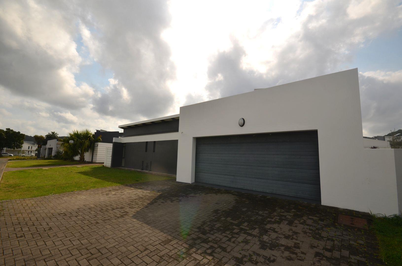 3 Bedroom House for sale in Nahoon Valley Park - P24-116322175