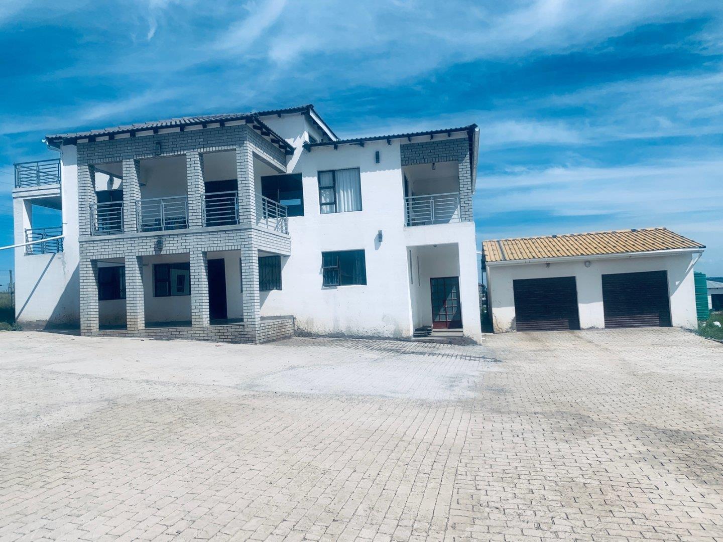 6 Bedroom House for sale in Mthatha Rural - P24-116331056