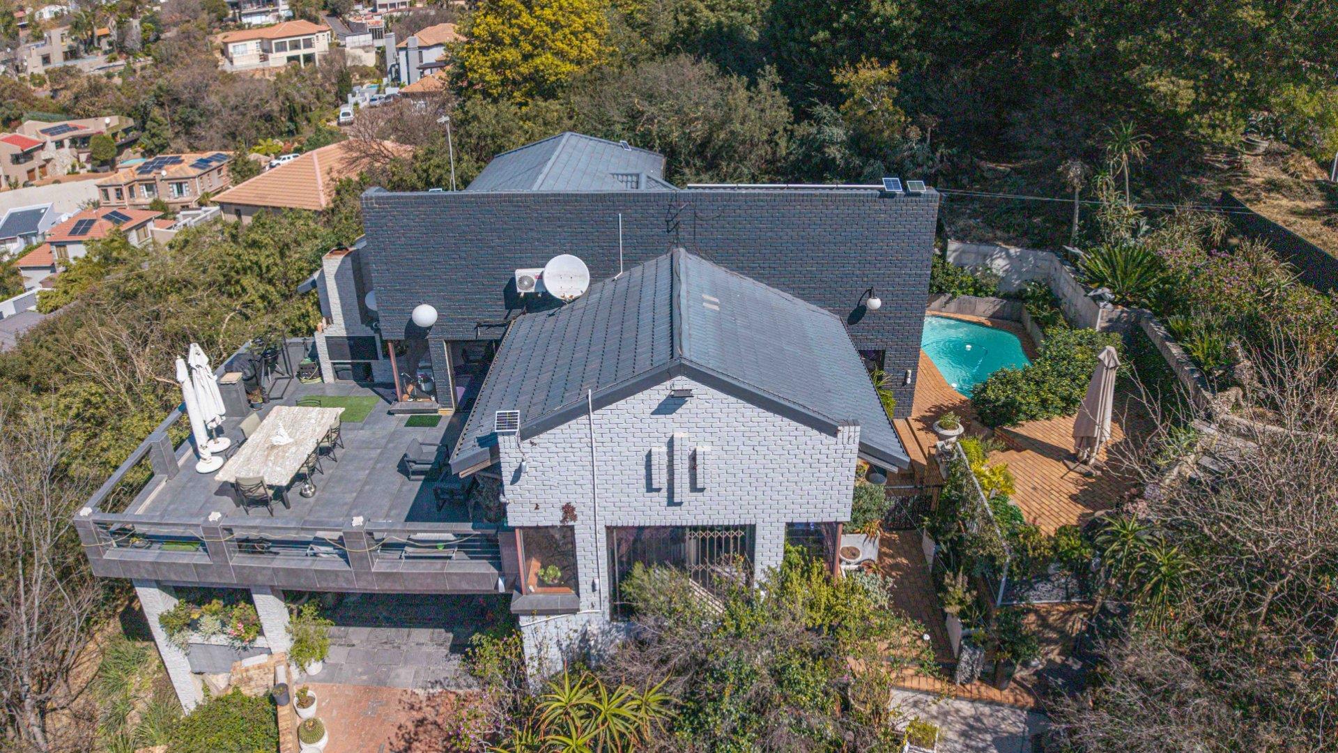 4 Bedroom House for sale in Constantia Kloof - 848 Grysbok Street - P24 ...