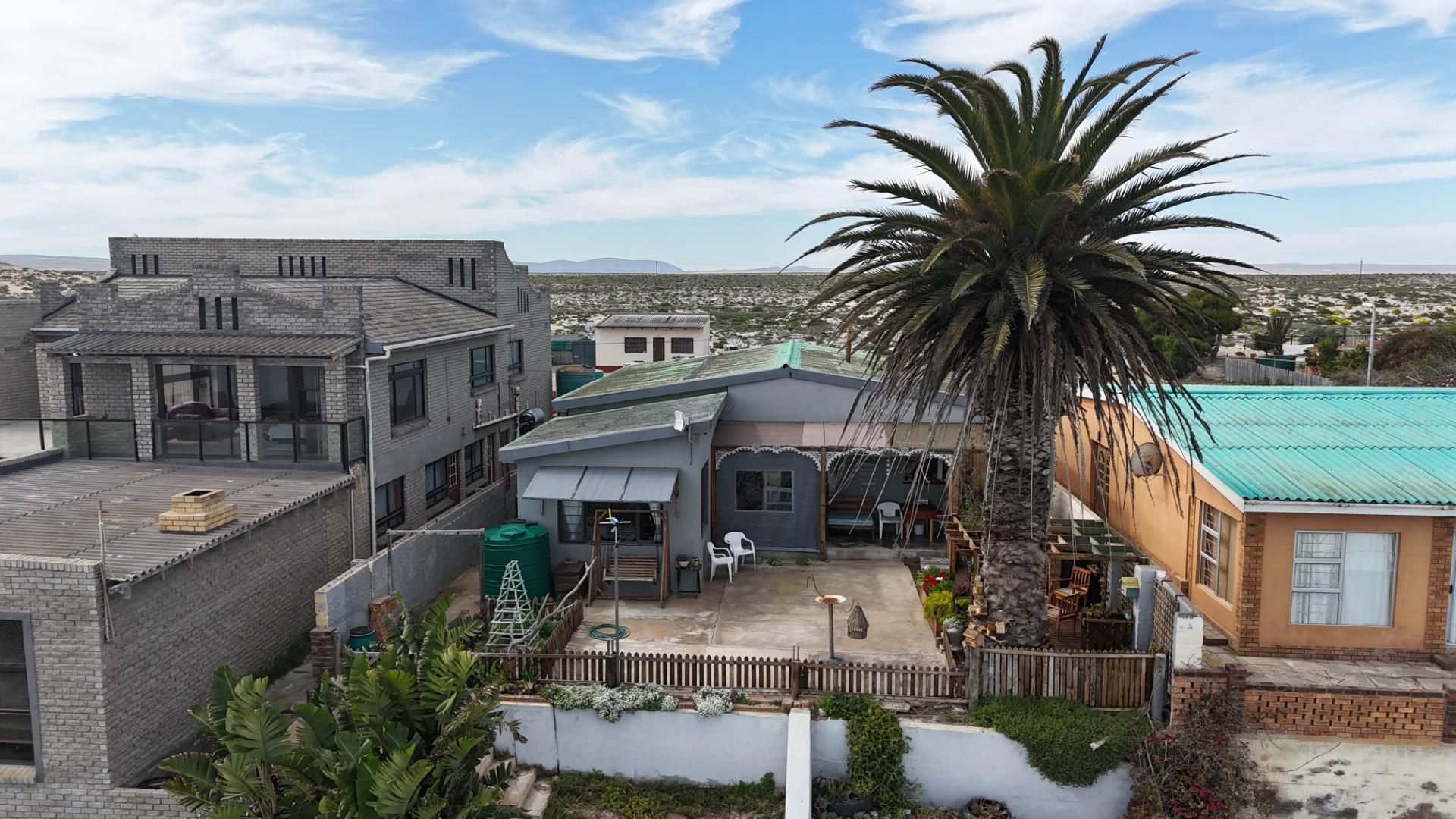 3 Bedroom House for sale in McDougall's Bay - 1606 Kobus Meiring Street ...