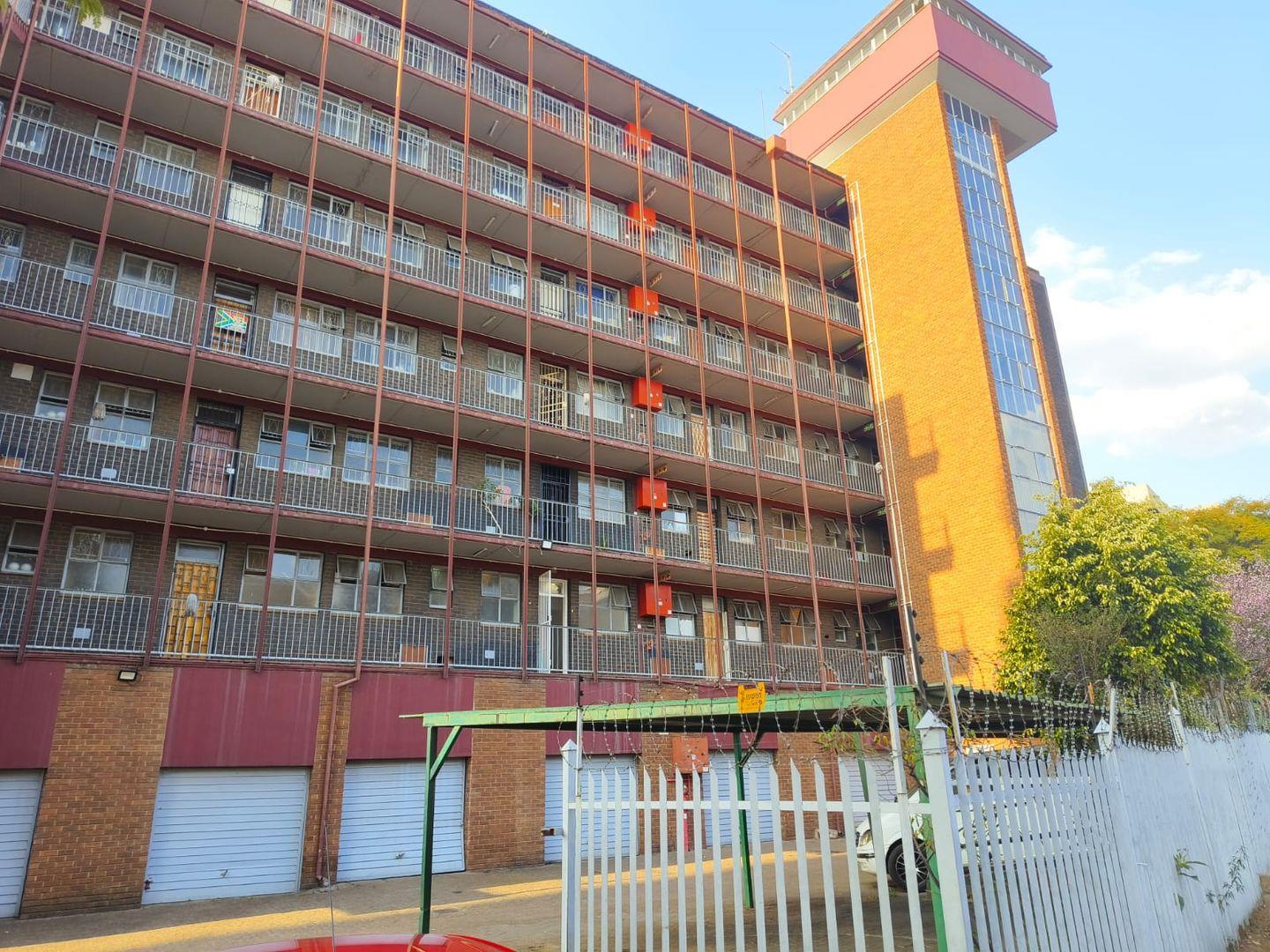 4 Bedroom Apartment / flat for sale in Arcadia - P24-116552581