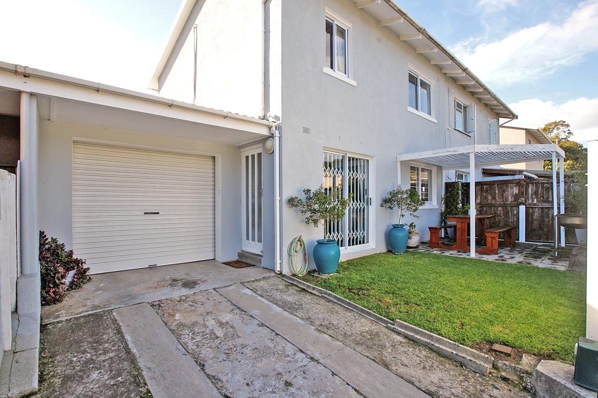 Sun Valley, Fish Hoek Property : Property and houses to rent in Sun ...