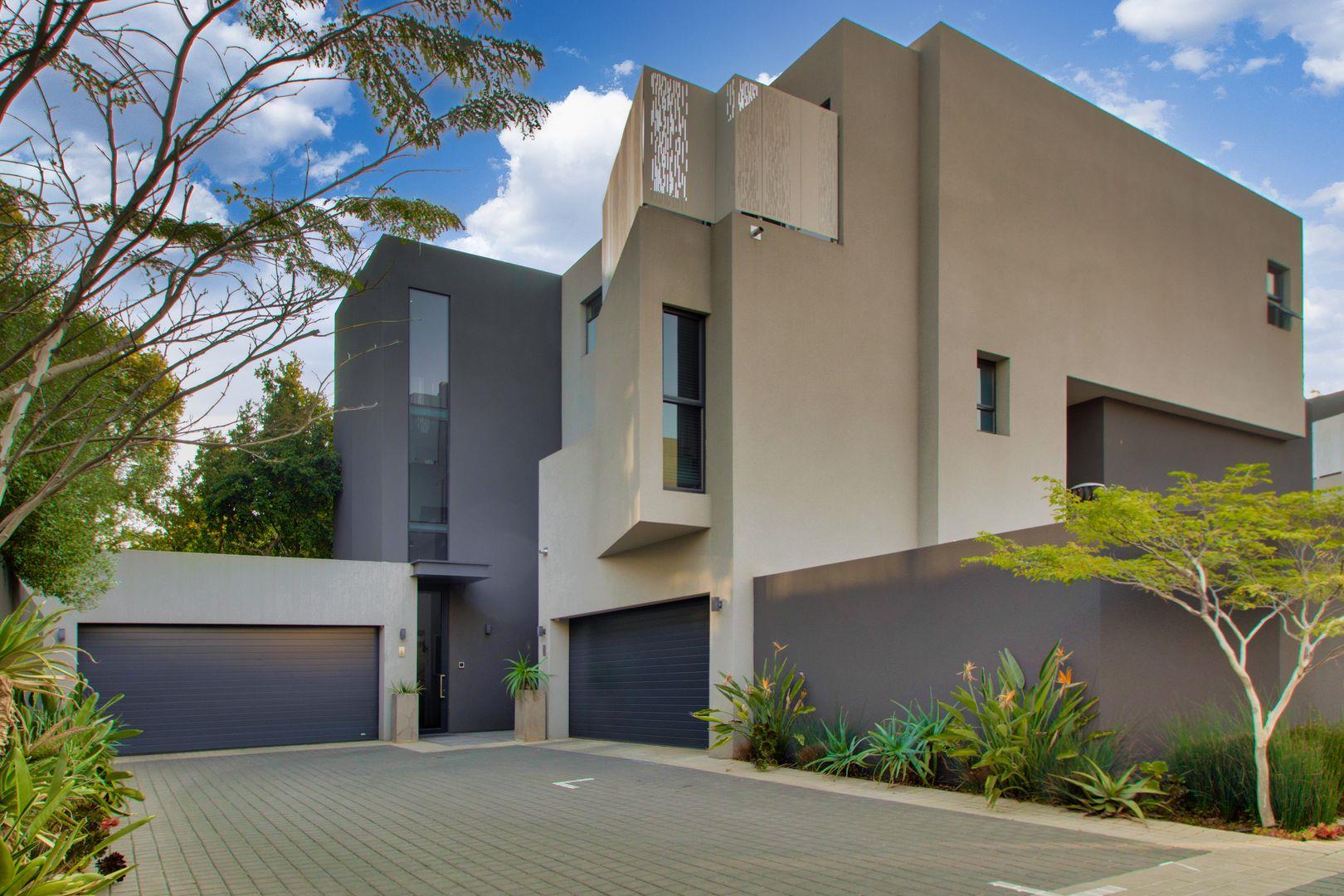 2 Bedroom Apartment / flat for sale in Melrose - P24-116396895