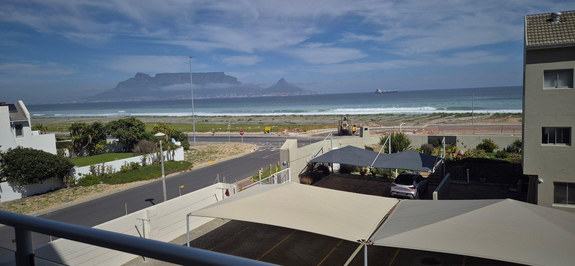 2 Bedroom Apartment / flat for sale in Waves Edge - 10 Nautica, 16 Clam ...