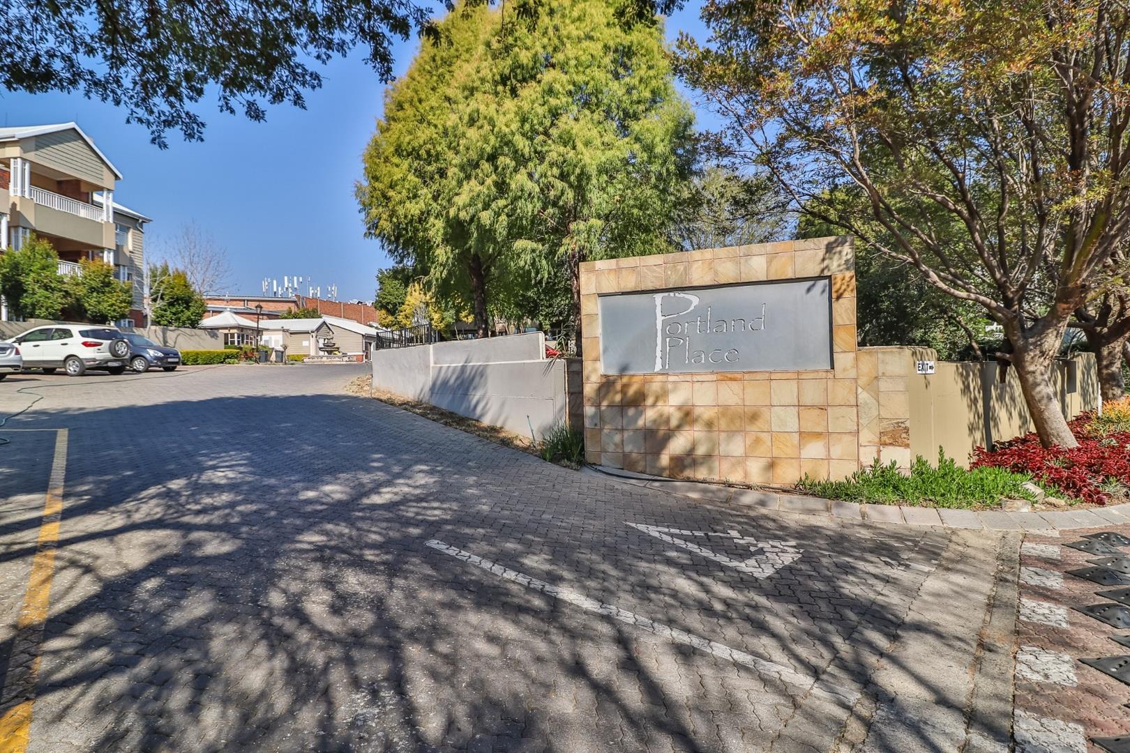 2 Bedroom Apartment / flat for sale in Greenstone Hill - P24-115805496