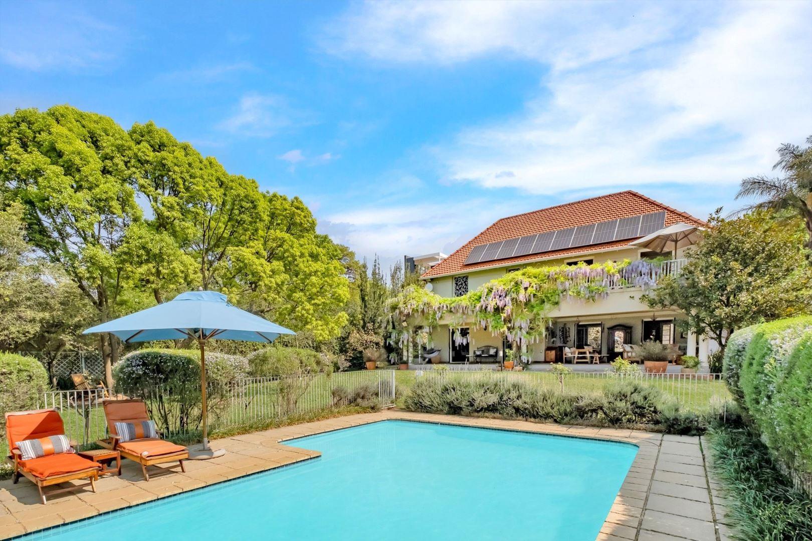 4 Bedroom House for sale in Melrose - 16 Melrose Street - P24-116416884