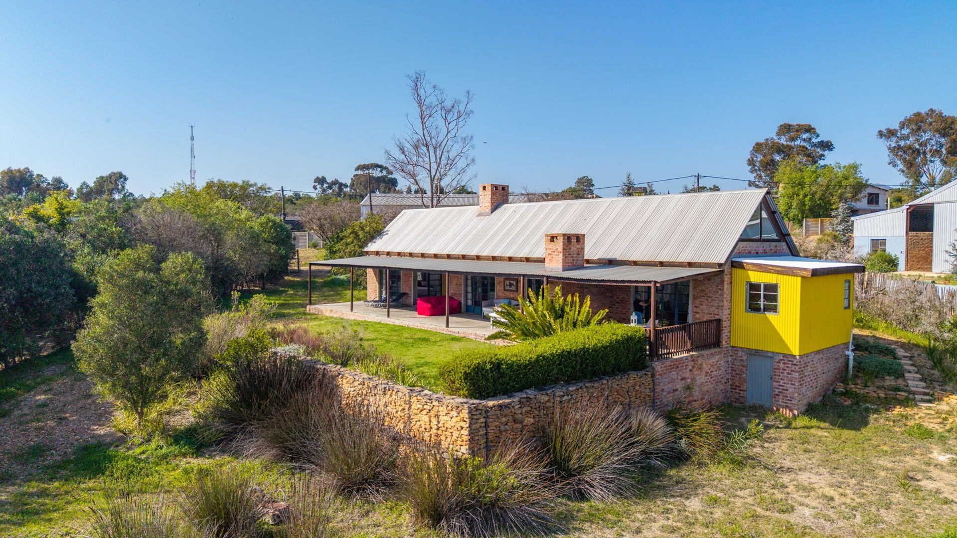 2 Bedroom House for sale in Napier - 14 Stasie Road - P24-116421105
