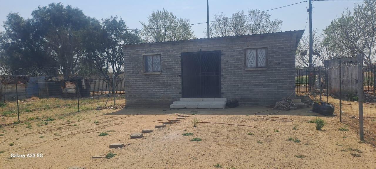 3 Bedroom House for sale in Maokeng - P24-116427889