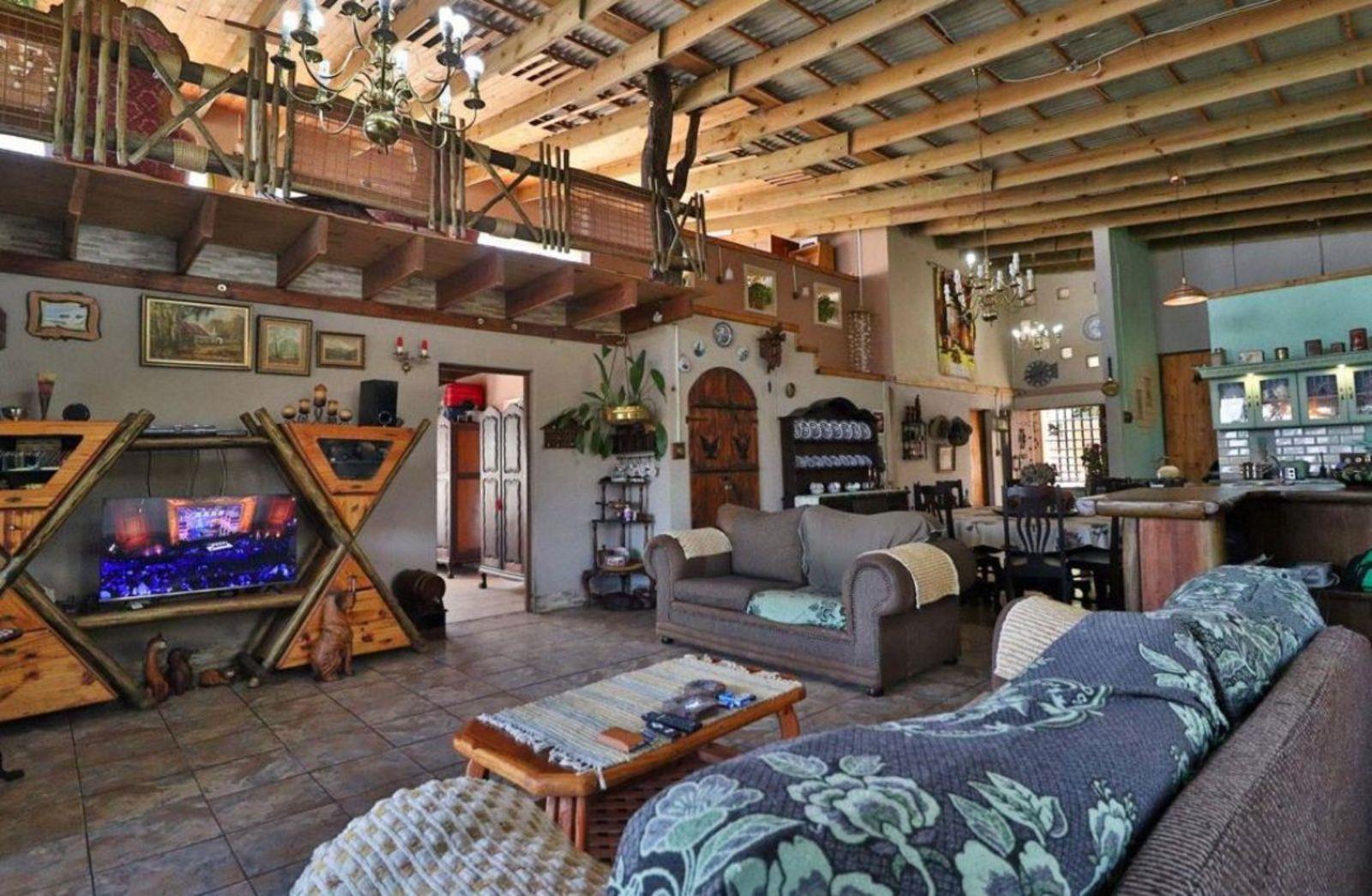 Farm for sale in Renosterkop - P24-116431488