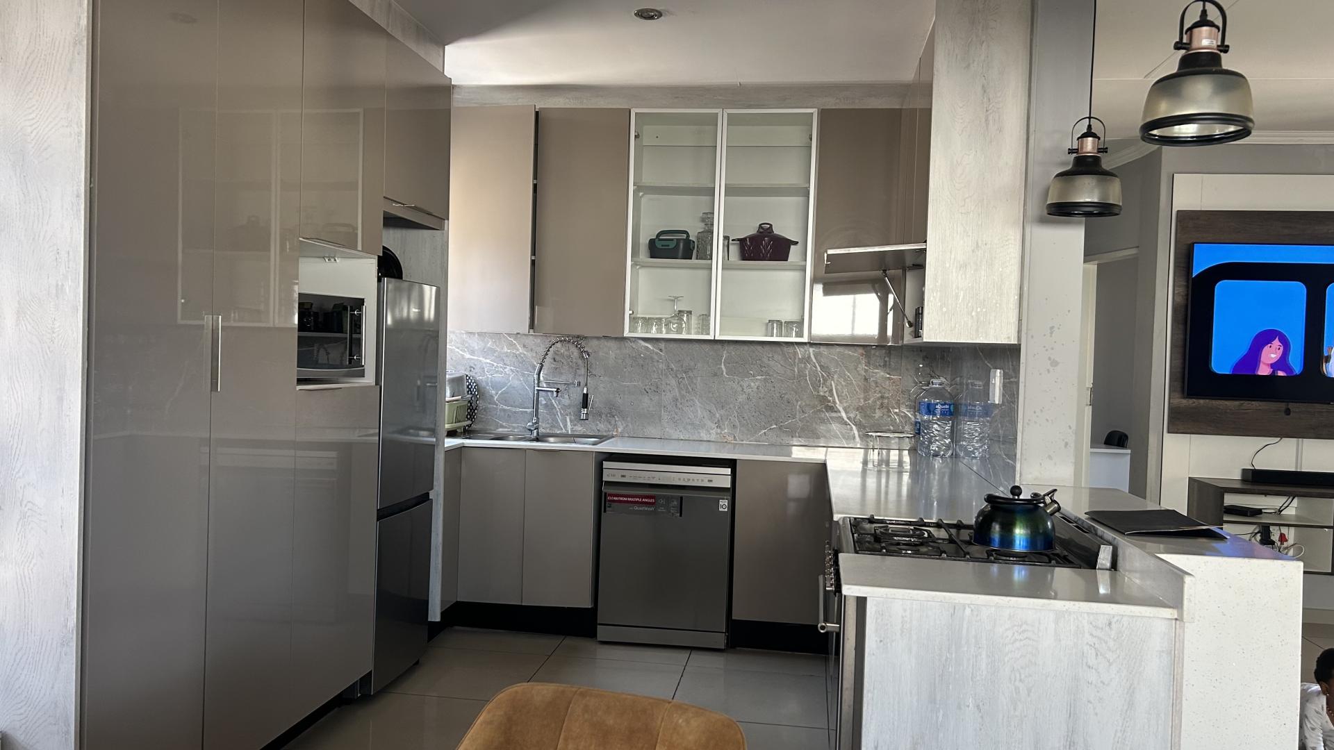 3 Bedroom House for sale in Amandasig - 79 Magaliesberg Country Estate ...