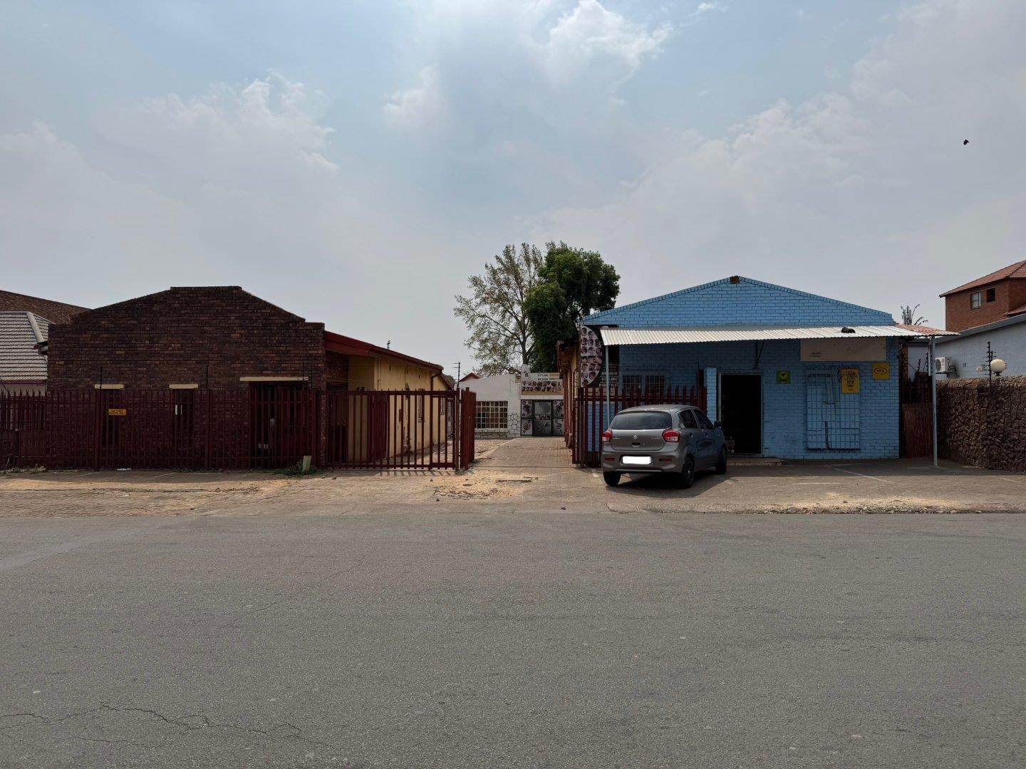 Commercial property for sale in Kempton Park Ext 1 - P24-116444823