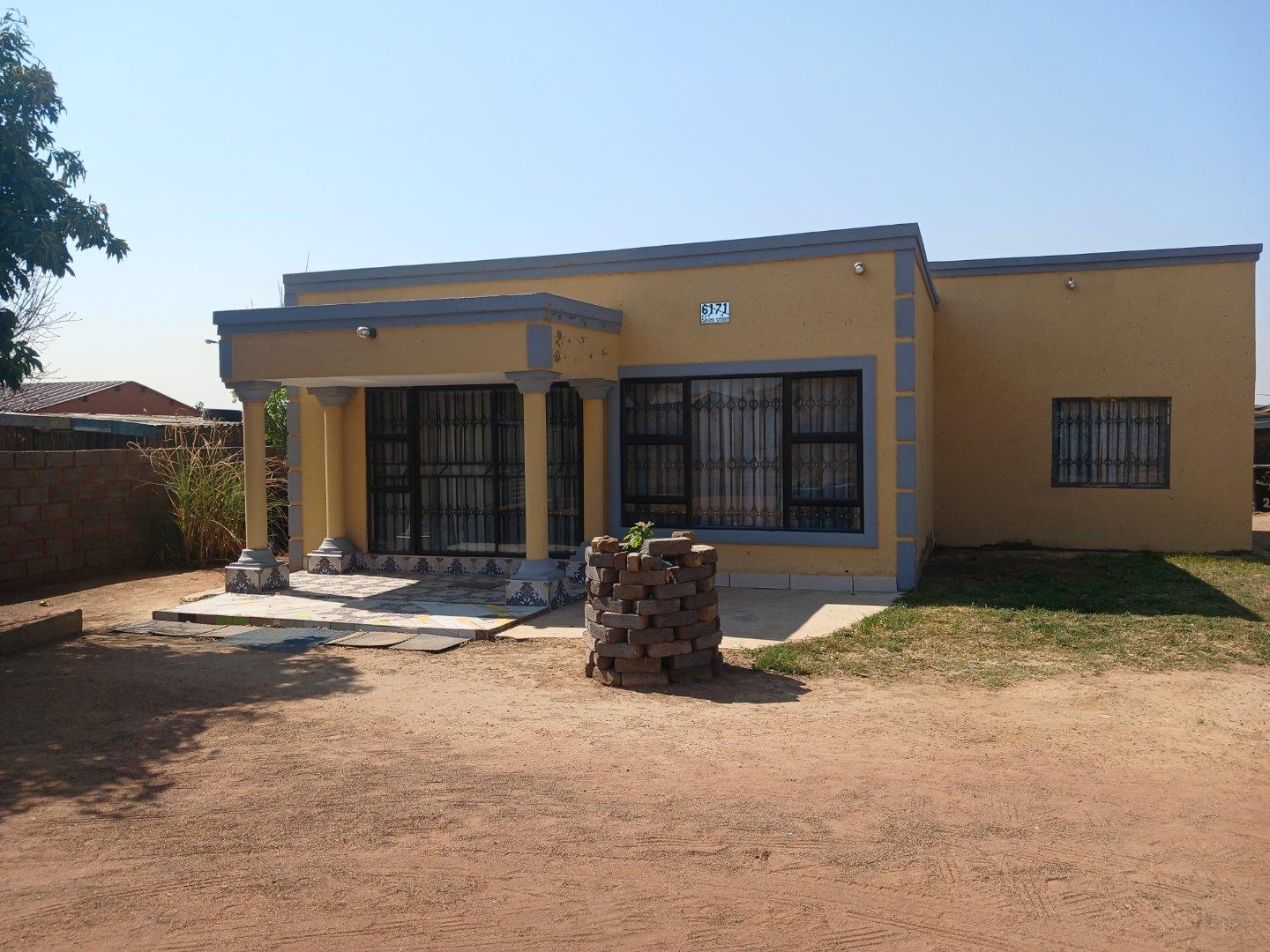 3 Bedroom House for sale in Palm Ridge - P24-116448751