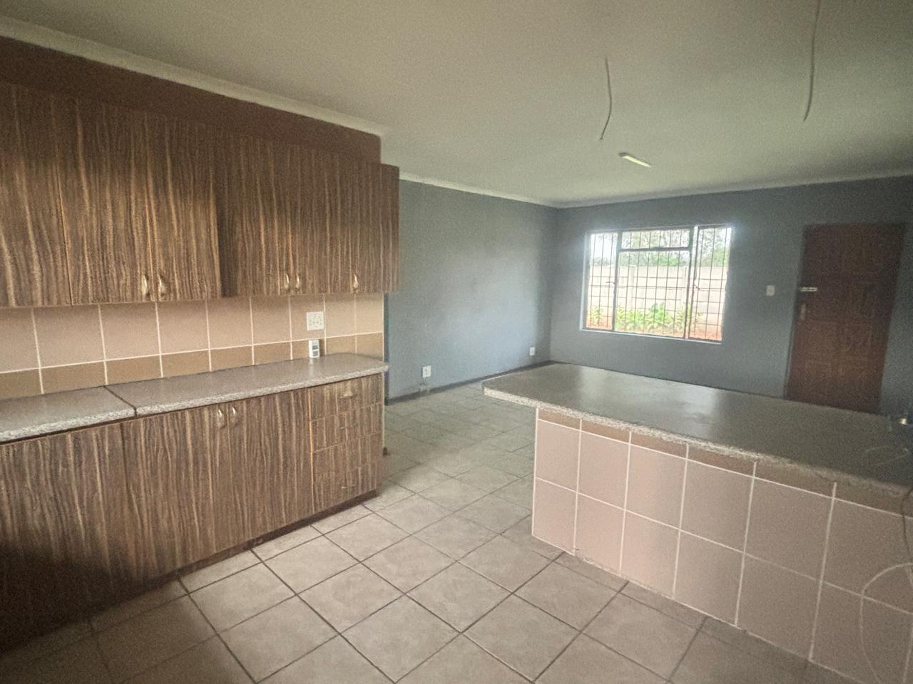 3 Bedroom House for sale in Meyerton South - P24-116463801