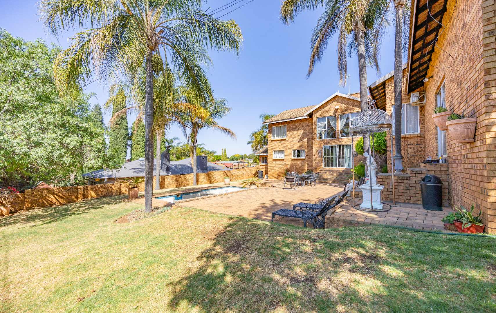 4 Bedroom House for sale in Moreleta Park - P24-116467290