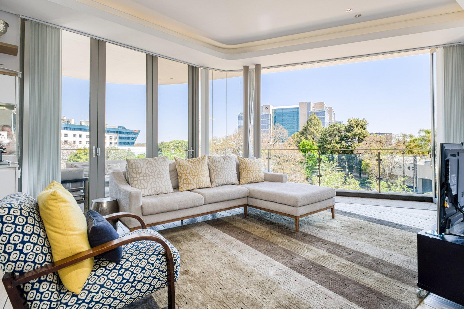 2 Bedroom House for sale in Melrose - P24-116474466