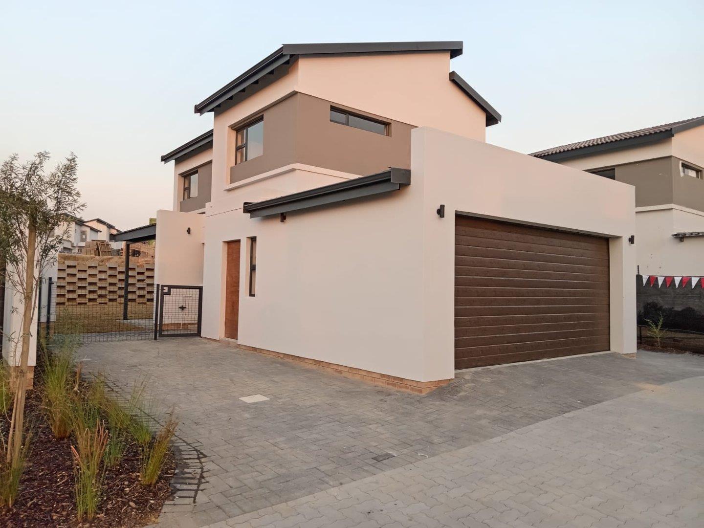 Jackal Creek Golf Estate Property : Property and houses for sale in ...