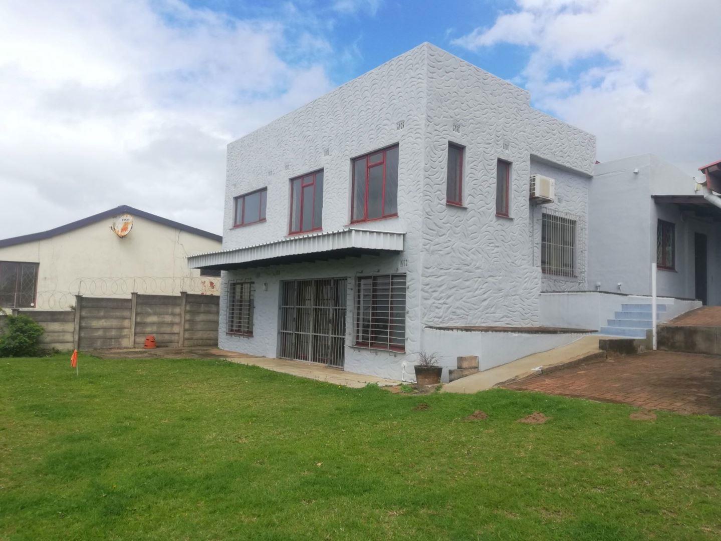 3 Bedroom House for sale in Sunwich Port - 13 Montgomery Road - P24 ...