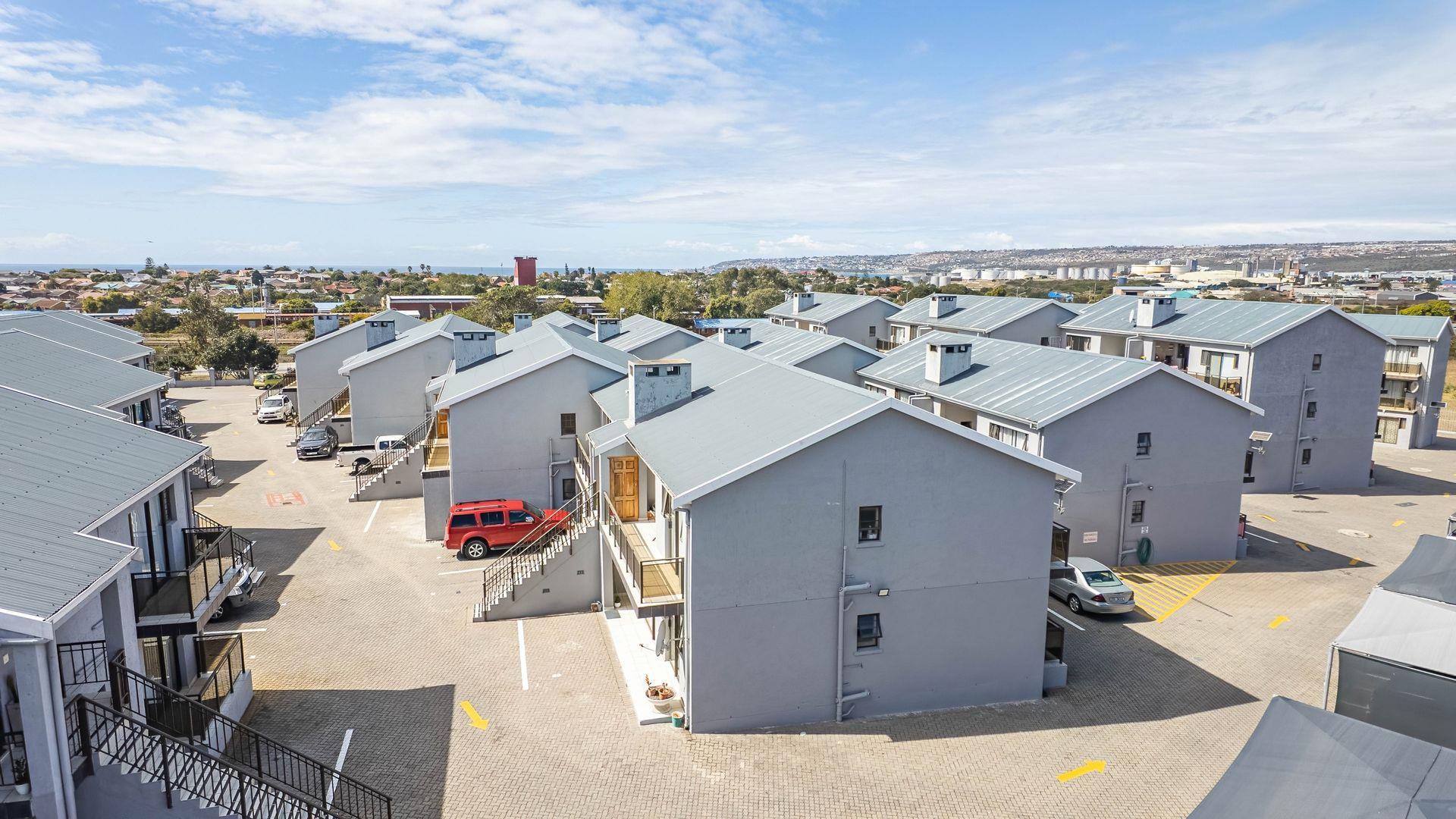 2 Bedroom Apartment / flat for sale in Hartenbos Central - 8 Louis ...