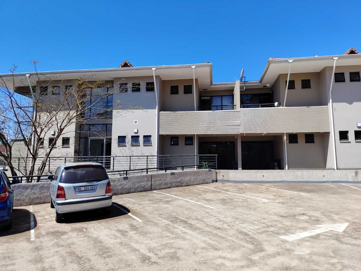 Commercial property for sale in Gillitts - P24-116500679