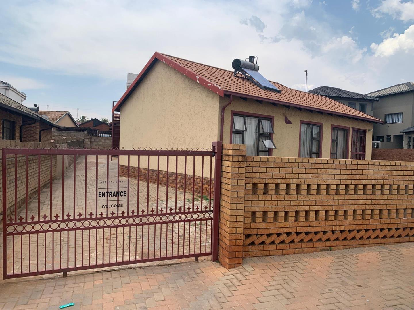 Hospital View, Tembisa Property : Property and houses for sale in ...