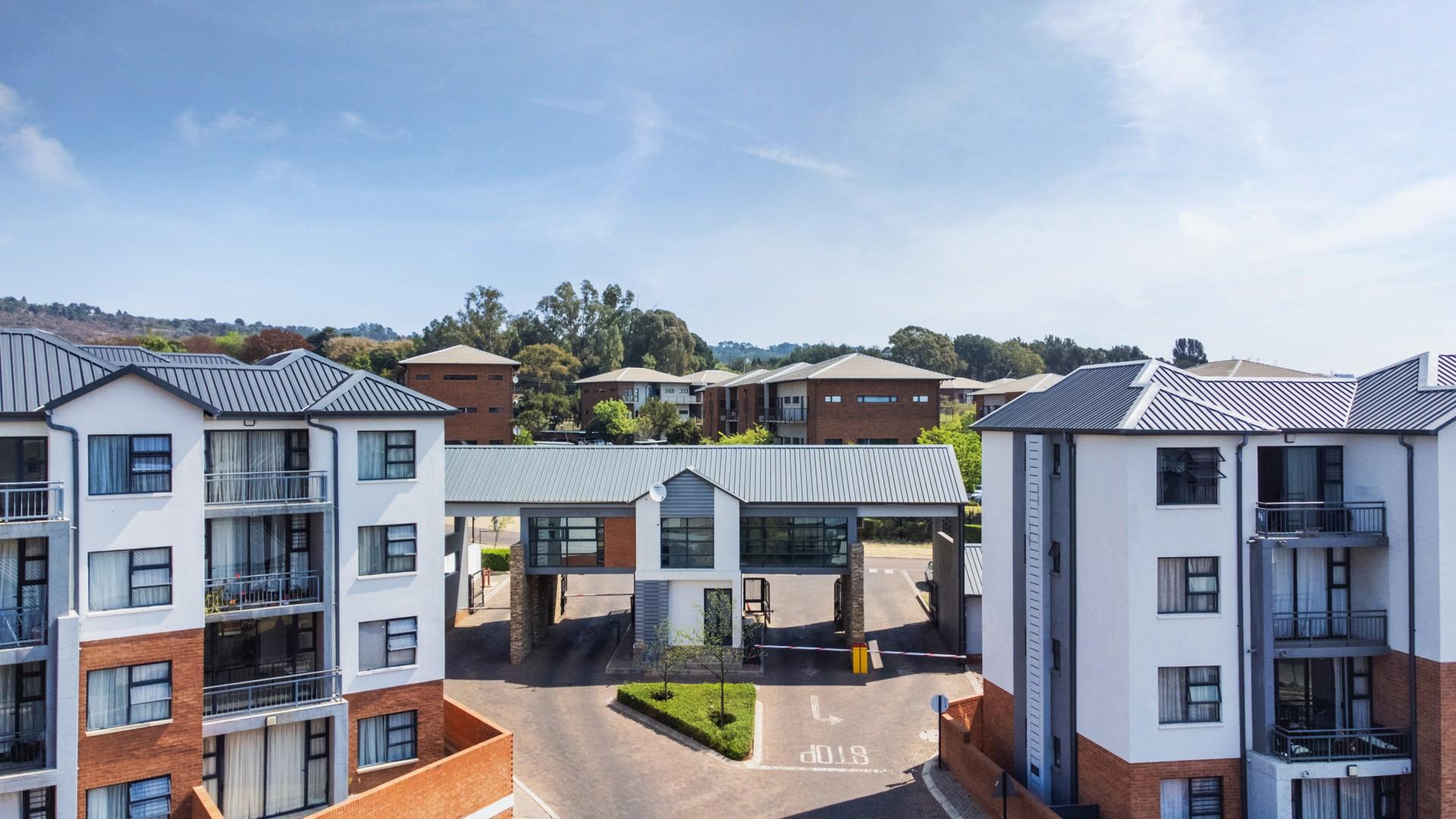 Lombardy Meander, Lombardy Estate : New development for sale in ...