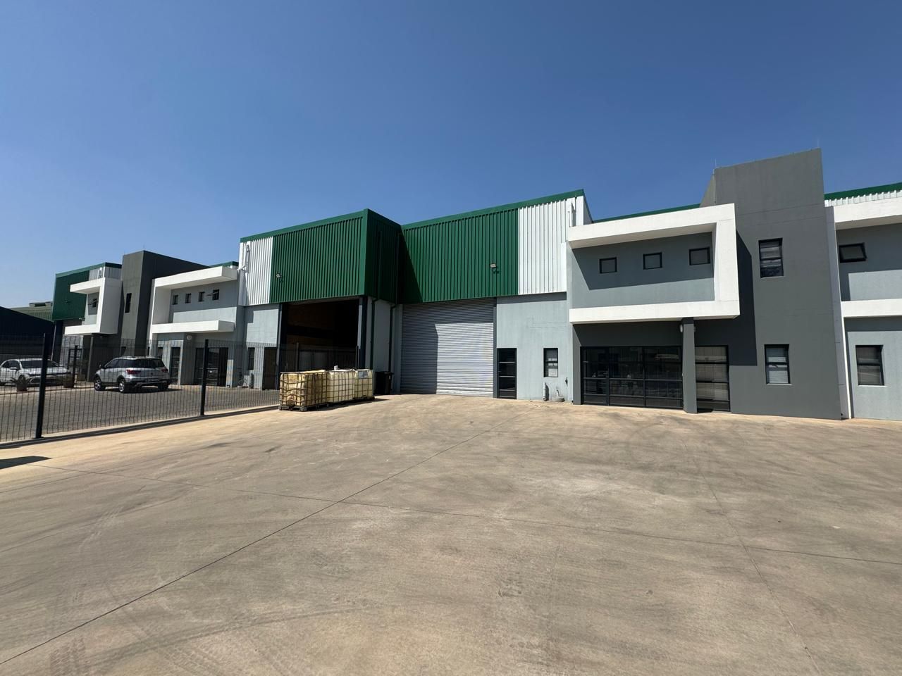 Industrial property to rent in Chloorkop - 11 Palala Street - P24-116517645