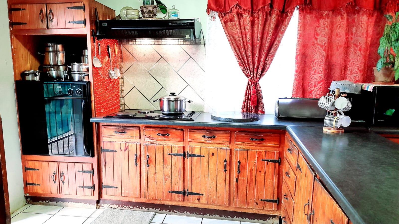 3 Bedroom House for sale in Copesville - P24-116525260